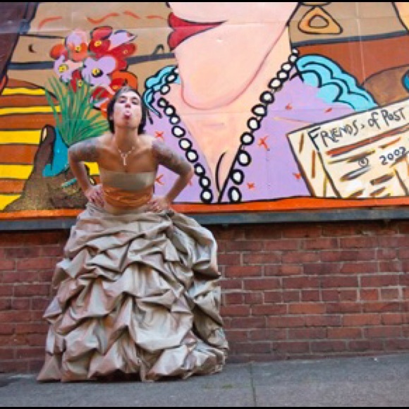 Luly Yang | Dresses | Designer Luly Yang Custom Wedding Gown Size 4 ...